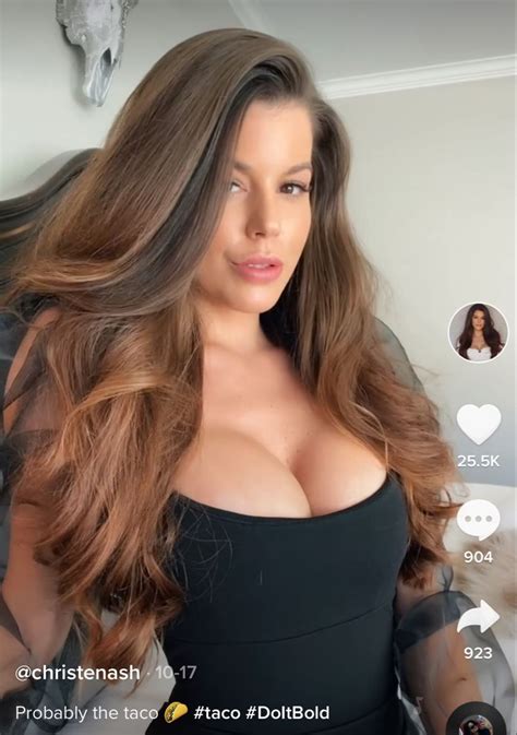 Busty Brunette Teen Pics
