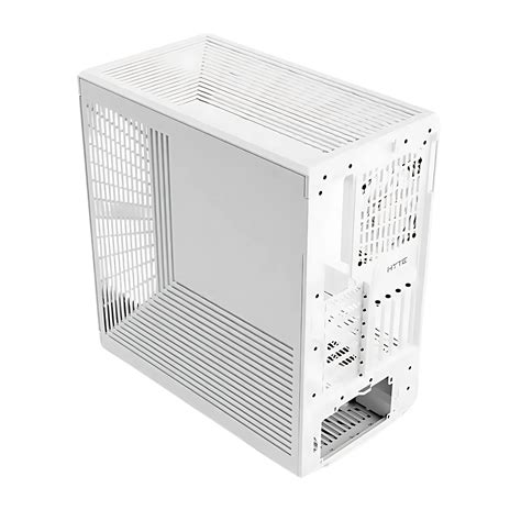 Hyte Y40 Smake Technologies