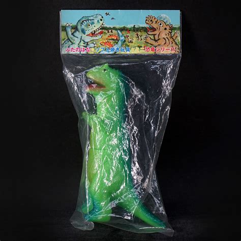 Butanohana Green Dinosaur Sofubi Toy Underground Store