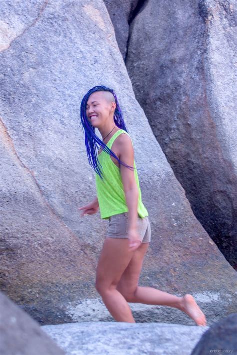 Erotic Beauty Featuring Sweet Julie Sex Pictures