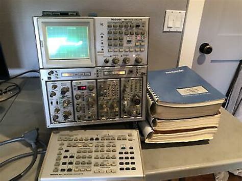 Tektronix 7854 Oscilloscope W Remote And Manuals