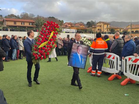 Bruno Astorre Celebrati A Colonna I Funerali Numerozero