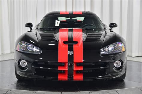 2022 Srt Viper Black