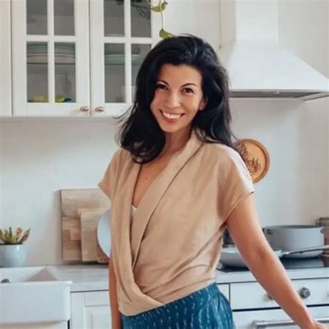 15 Best Non Toxic And Antibacterial Hand Soap Brands Your Skin Can Trust