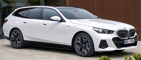 Bmw 550e Xdrive Touring G61 Specs 2024 Present Performance Dimensions And Technical