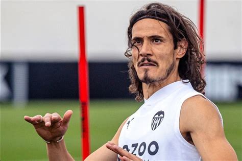 Flamengo Prepara Nova Investida Para Contratar Cavani