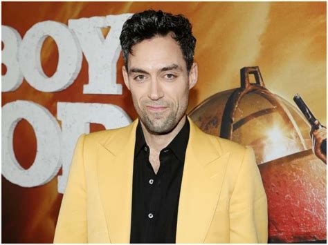 Alex Hassell Biography Age Height Wife Net Worth