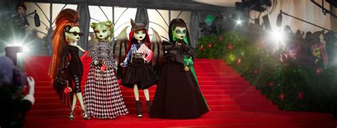 Monster High Off White Collector Dolls Fashion Brand Collaboration