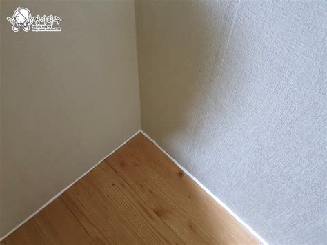 다이소 붙이는 벽지 셀프 도배하기 곰팡이 제거 네이버 블로그