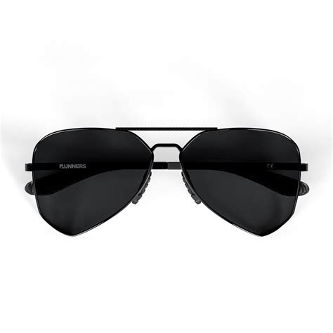 9 Best Sunglasses For Round Faces In 2025 Runners Athletics