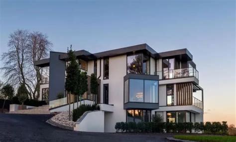Inside The Multi Million Pound Mansions Fit For Footballers Moving To