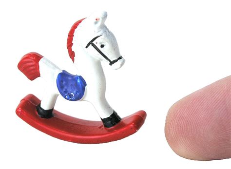 Gunghäst Pytte Dockhus Miniaty Köp Från Boutiqueno9 På Tradera 656662647