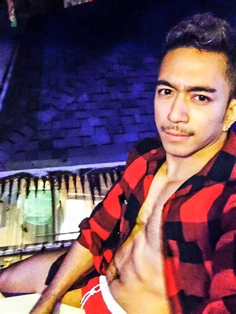 M Y A N M A R H U N K S Okkar Min Maung