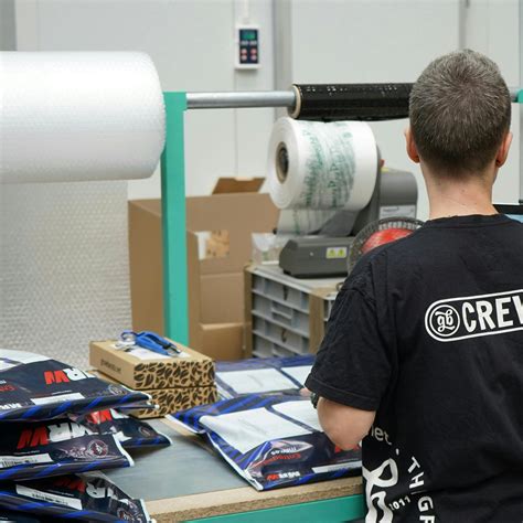 How To Design An Efficient Warehouse Packing Station For Faster Fulfillment 4dock