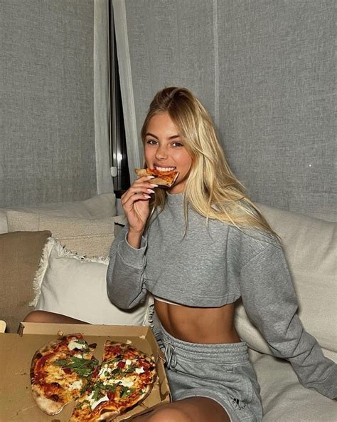 Picture Of Mishel Gerzig