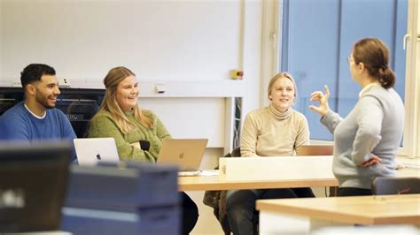Profesjonsfellesskap - FIKS - Forskning, innovasjon og kompetanseutvikling i skolen