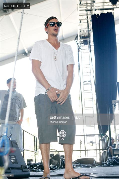 Simon Rex Feet Aznudefeet Men