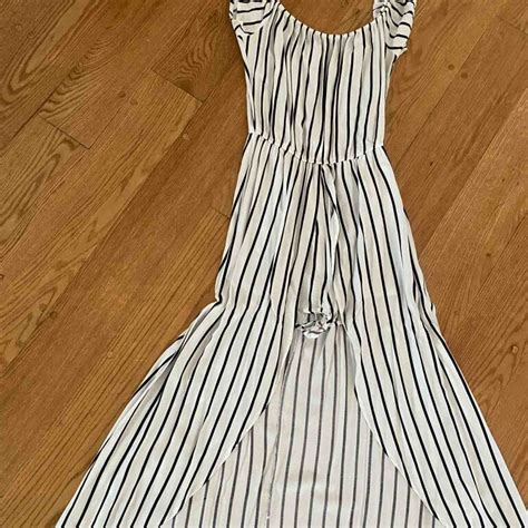Maxi Vestido De Rayas Blanco Y Negro