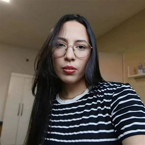 Raquel Gomes Rraquel Gomes On Threads