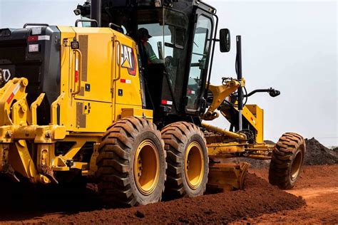 140 Motor Grader