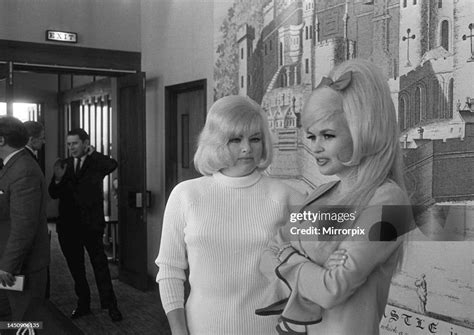 Diana Dors With Jayne Mansfield In A Leeds Hotel 5th May 1967 News