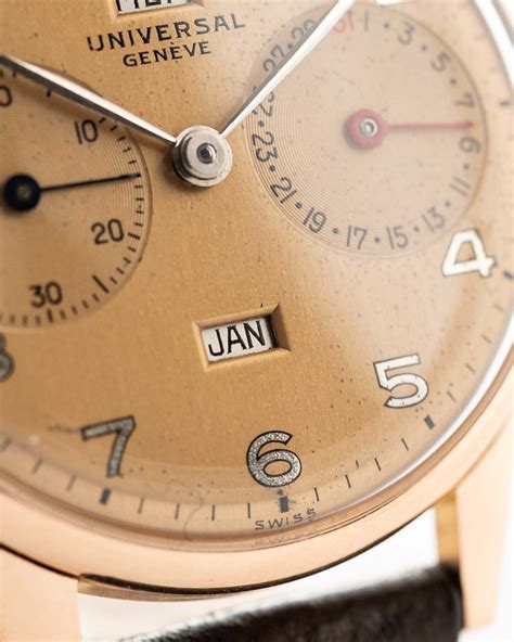 Universal Genève 18k Rose Triple Calendar 1940s Goldammer