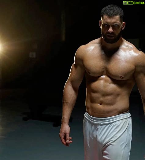 Florian Munteanu Wiki Biography Age Gallery Spouse And More