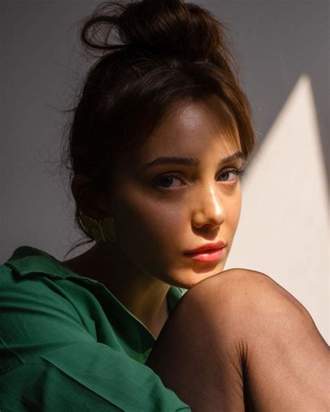 Bülent Şakrakın Kendisinden 22 Yaş Küçük Sevgilisi Burcu Kirman Kimdir