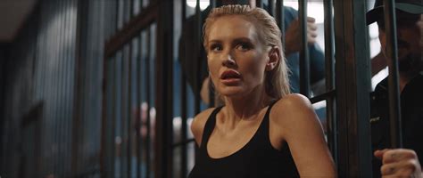 Nicky Whelan Actress 60 Photos Moonagedaydreamfilm
