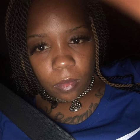 Decker Linclon Deckerlinclon • Threads Say More