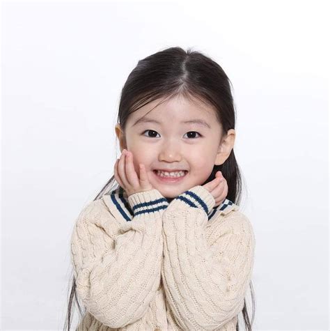 쌈디 조카 채채의 인생 첫 증명 사진 인스티즈instiz 인티포털