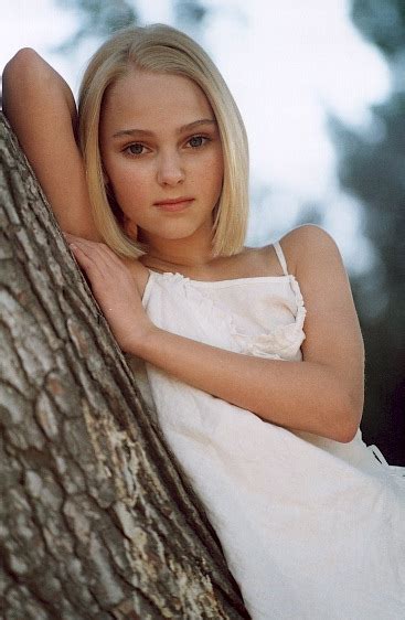 Picture Of Annasophia Robb