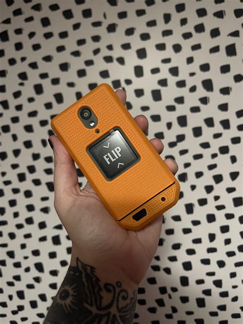 CAT S22 FLIP is HERE! : r/dumbphones