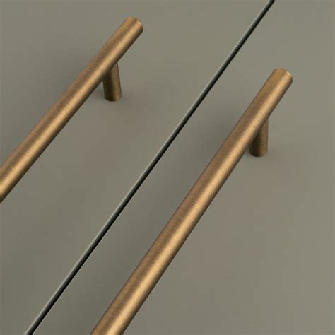 Carlisle Brass More Handles