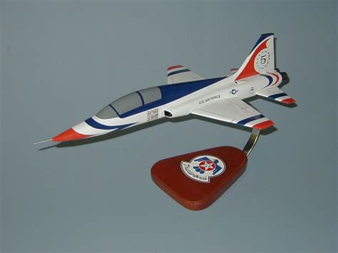 T 38 Talon Usaf Thunderbirds Airplane Model Mam Scalecraft