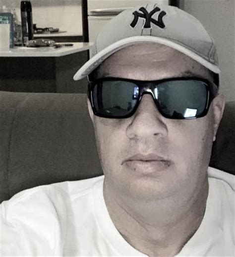 Single Aussie Single Male