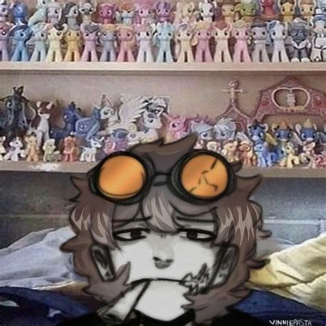 Pin Em Creepypasta Memes
