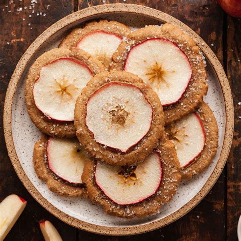 Nutmeg Ginger Apple Snaps Recipe