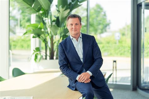 Maarten Van Essen Wille Donker