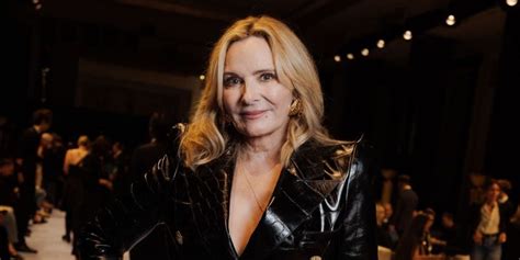 Kim Cattrall Is Front And Center In De Nieuwste Skims Campagne