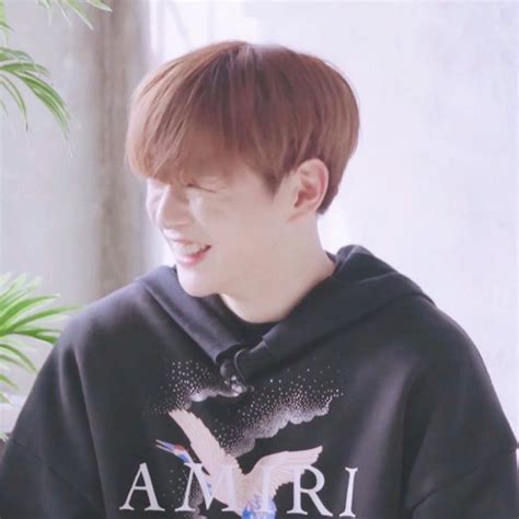 Pin By Chp On Daniel Jewelry Fashion Brooch