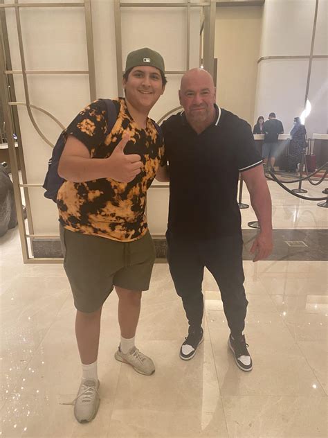 Met Uncle Dana Rdanawhiteporn