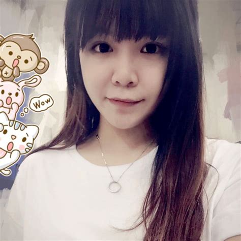 雨儿天一小天一和雨儿蔡佳雨雨儿大山谷图库