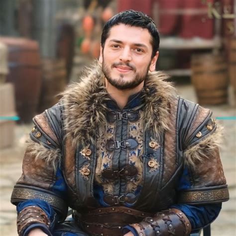 Aladdin Bey Trong 2024