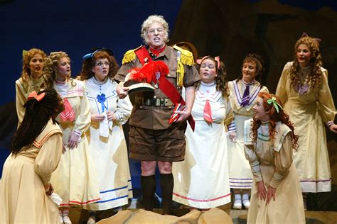 Fwo Archives Gilbert And Sullivans The Pirates Of Penzance 2004