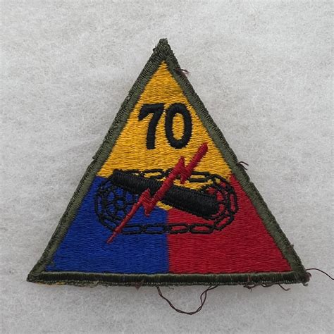 Ww2 Us Army 70th Tank Battalion Armored Triangle Patch Scarce Fitzkee