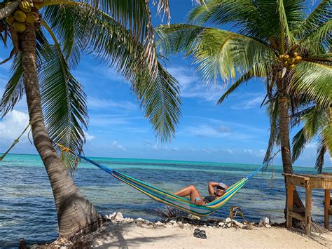 4 Expert Tips For Skinny Dipping And Other Naked Swimming Info