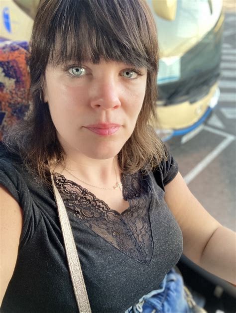 Emeline Romens Casting Pommpoire