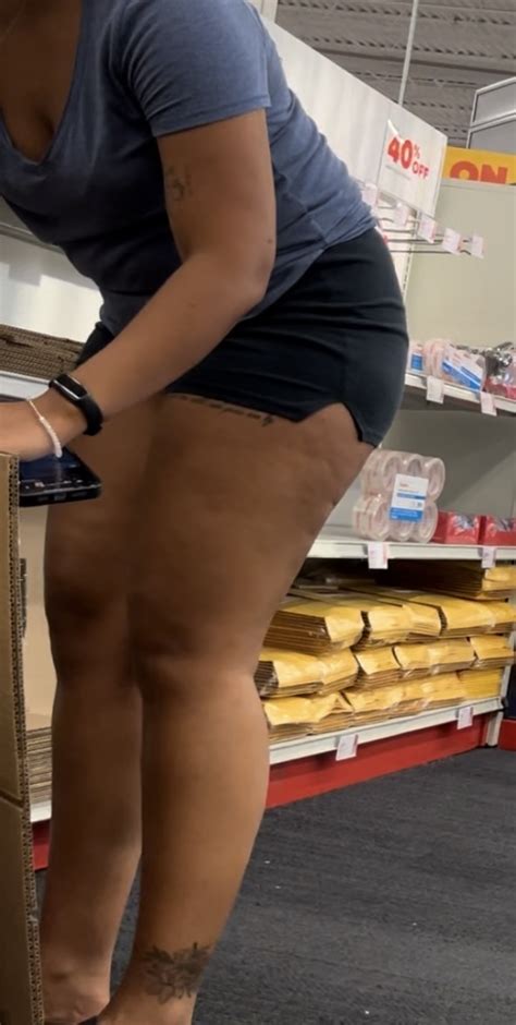 Superthick Tan Brunette Bearing Tree Trunk Thighs Oc Short Shorts