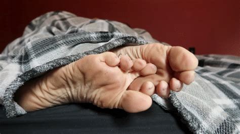 Morning Soles Long Toe Sally Clips4sale